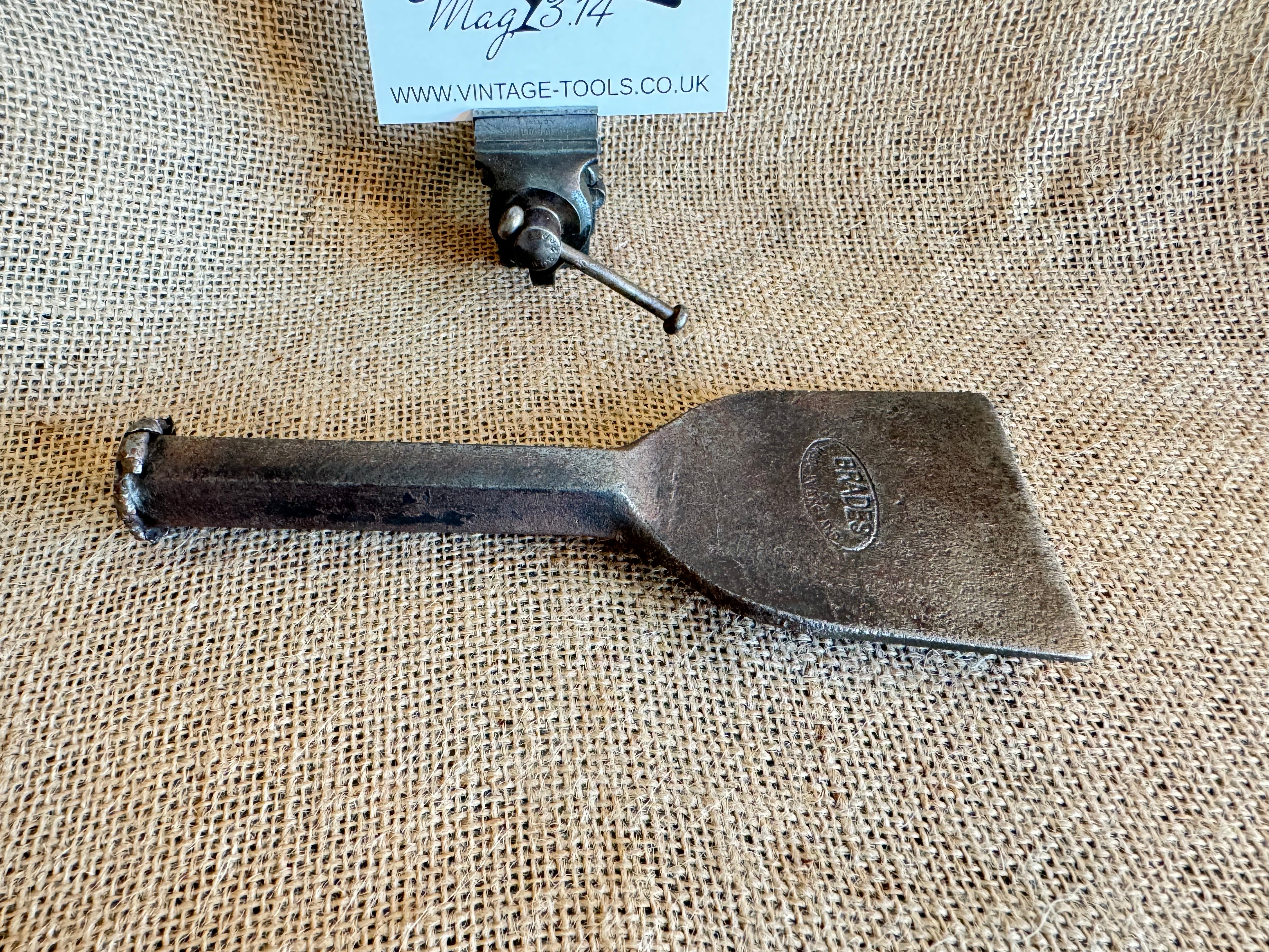 Chisels & Punches – Magpie Vintage Tools