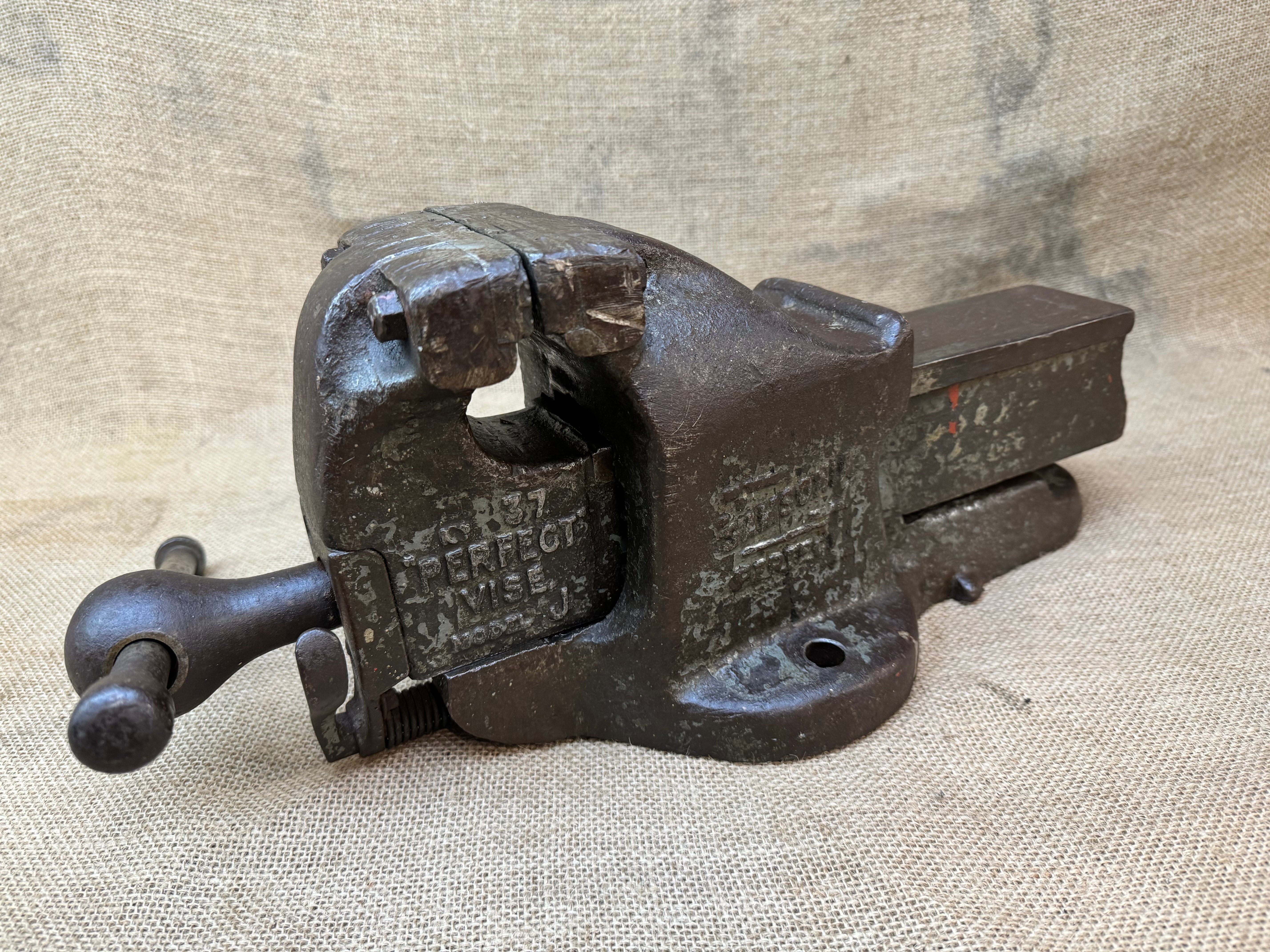 Vice & Clamps – Magpie Vintage Tools